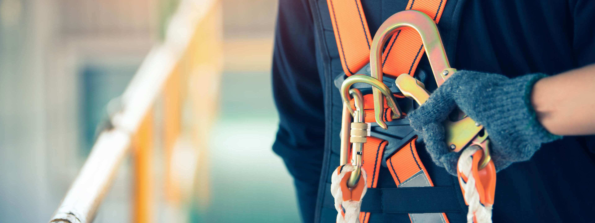 Lavori in quota addestramento DPI imbracatura prova pratica | Unisef